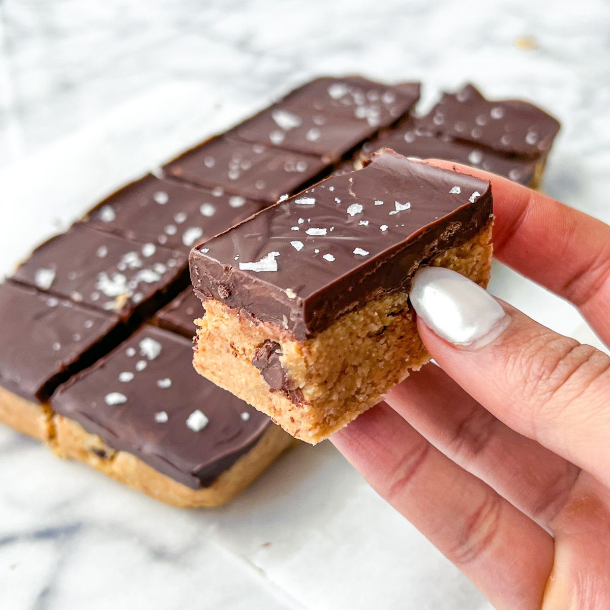 Healthy No Bake Edible Cookie Dough Bars, Just 6 Ingredients - Wake Up ...